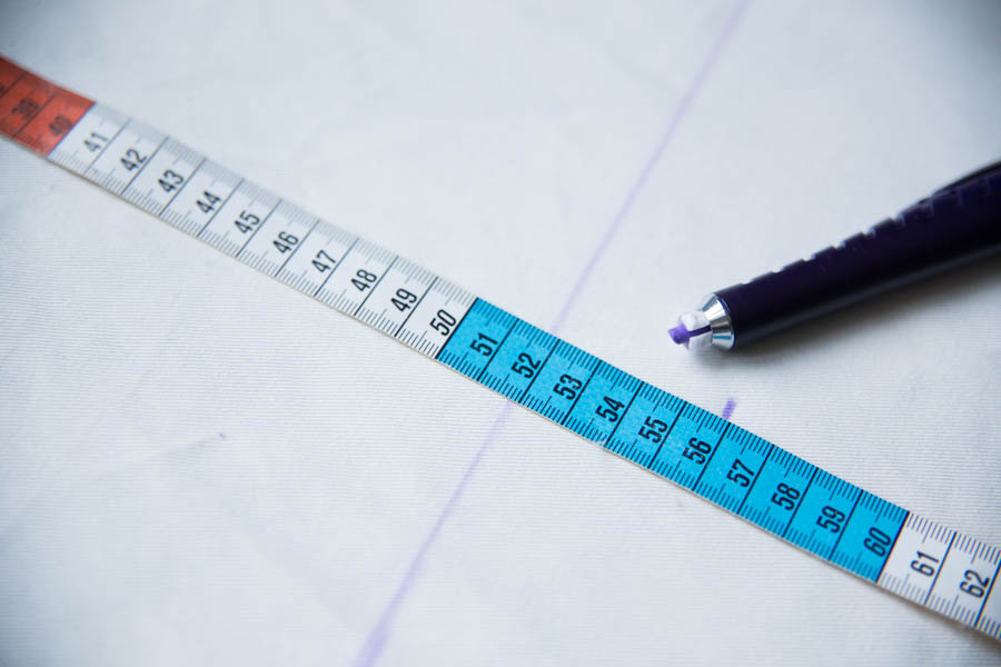 Réaliser un ourlet simple - Pop Couture