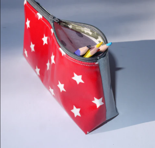 Archives des Trousse - Pop Couture